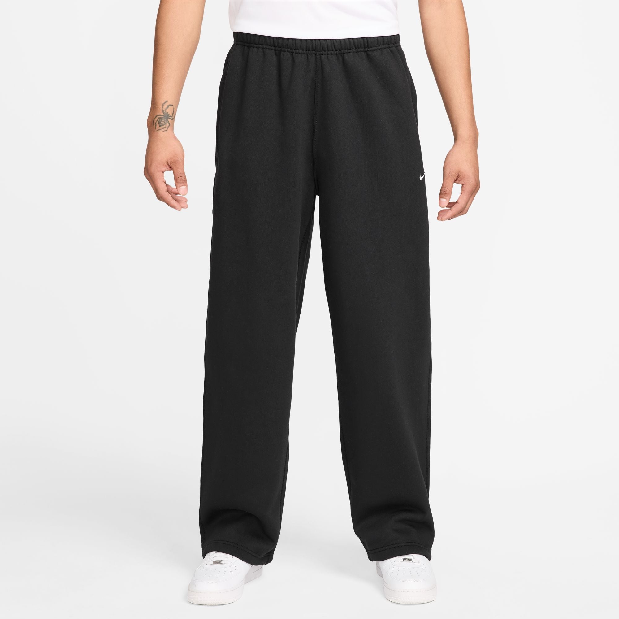M Nike Solo Swoosh HV1090-010 – BB Branded